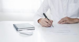 Ratificar contrato: o que significa?